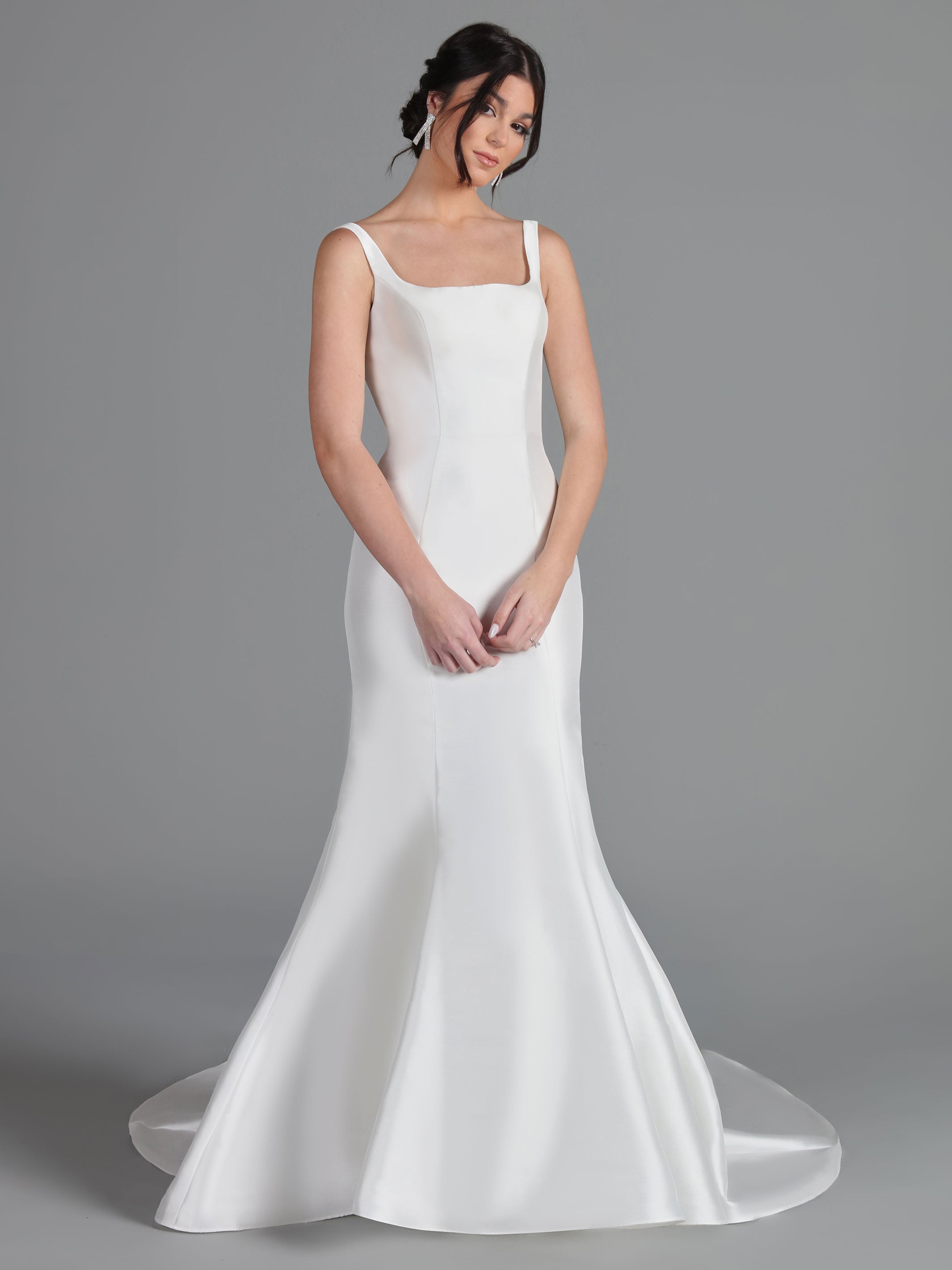 Dakota Ivory Mermaid Wedding Dress - Avery Austin