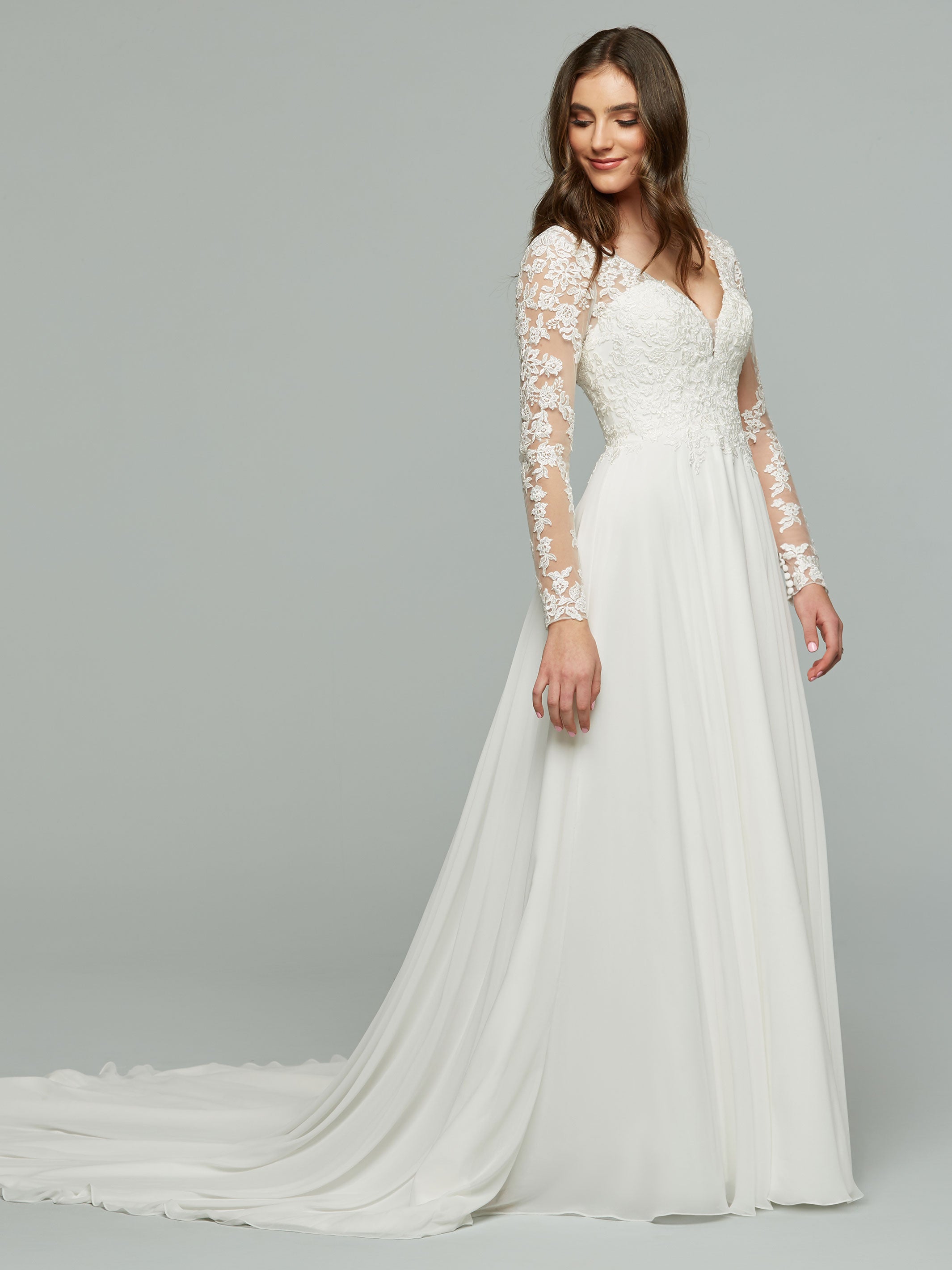 Francesca Ivory Chiffon Wedding Dress with Lace – Avery Austin
